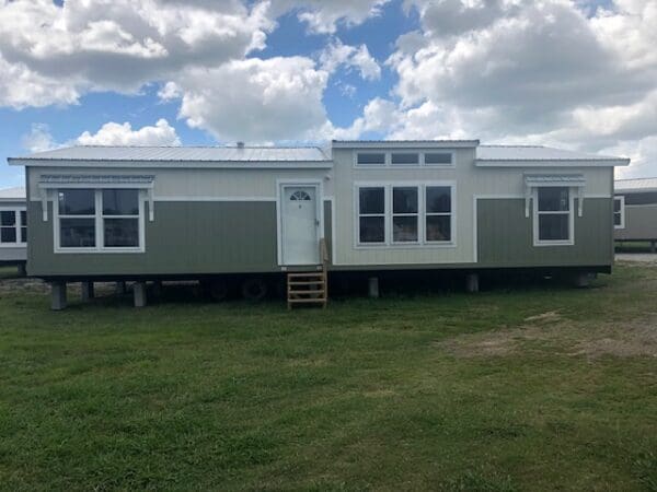Fiesta | Don's Mobile Homes